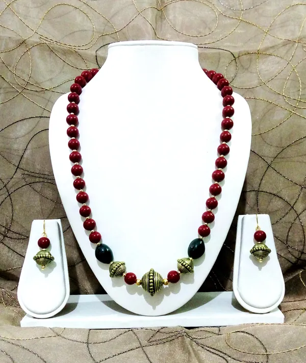 DHIVARA Shimmering Glittering Maroon Pearl Jewellery Sets Fo